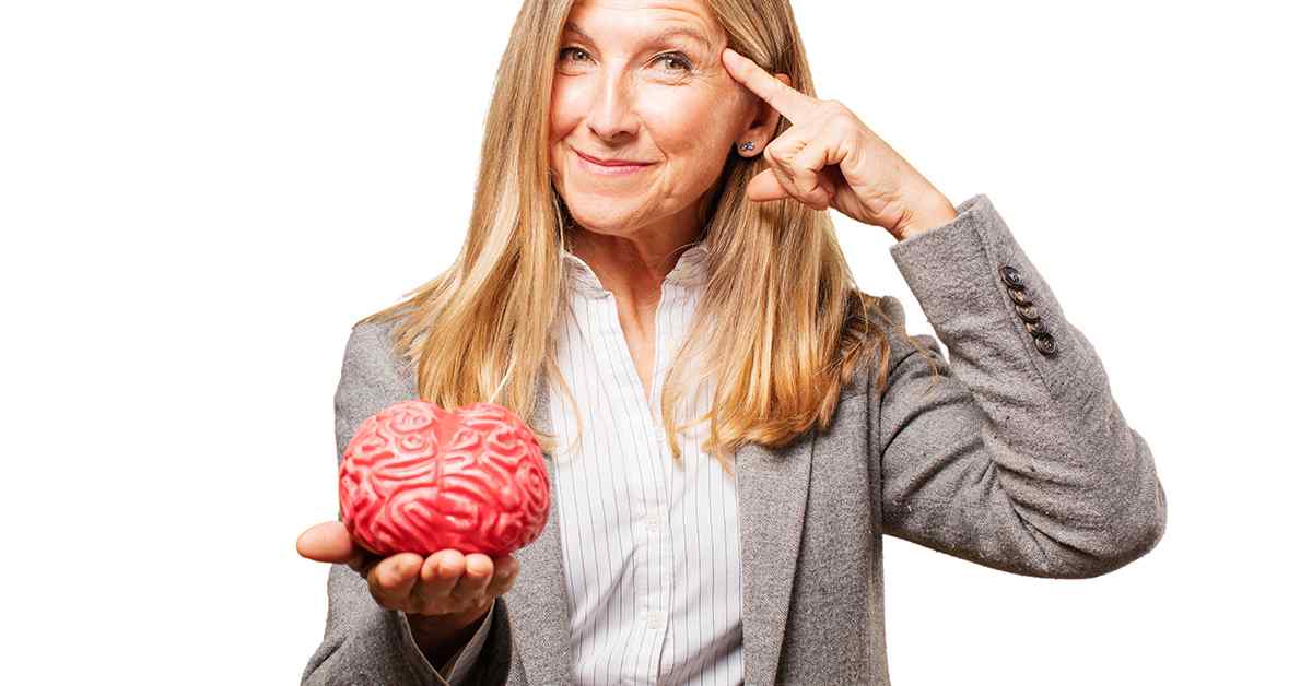 ¿Cómo mantener el cerebro sano y activo? | Essentialis